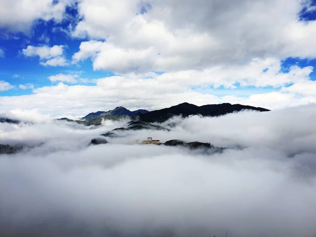 Tuyển chọn những hình ảnh đồi núi thiên nhiên hùng vĩ làm say mê lòng ...
